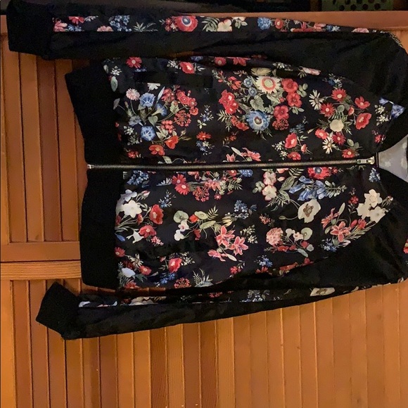 Almost Famous | Jackets & Coats | Flower Jacket | Poshmark